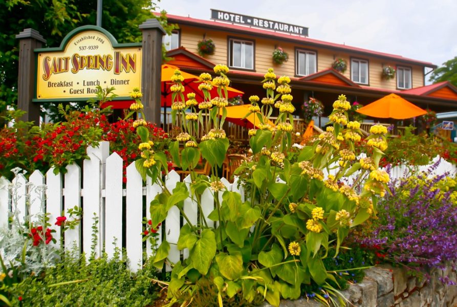 Salt Spring Inn - Tourism Vancouver Island
